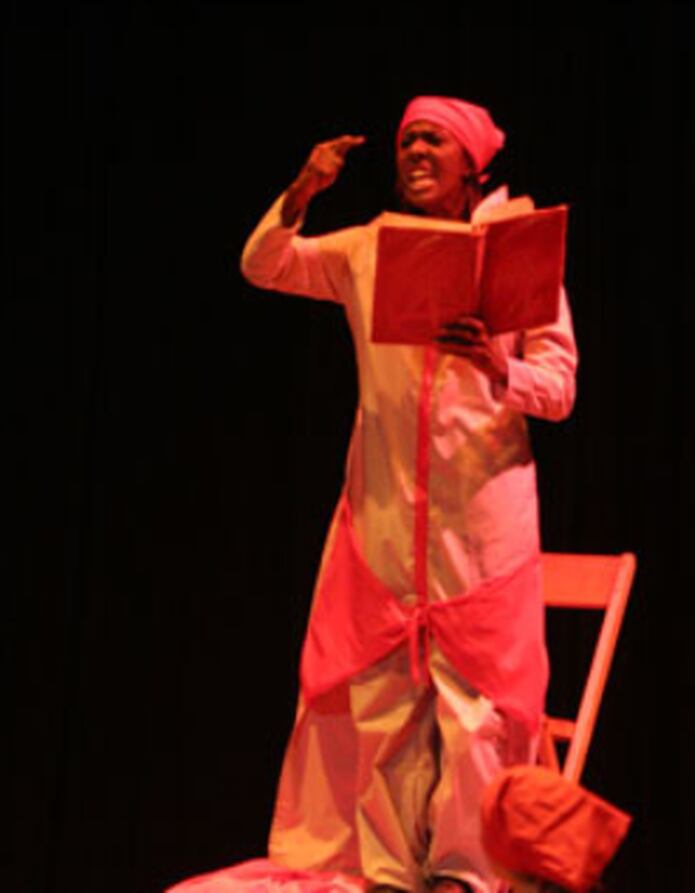 Presentan obra teatral de Luisa Capetillo - Primera Hora