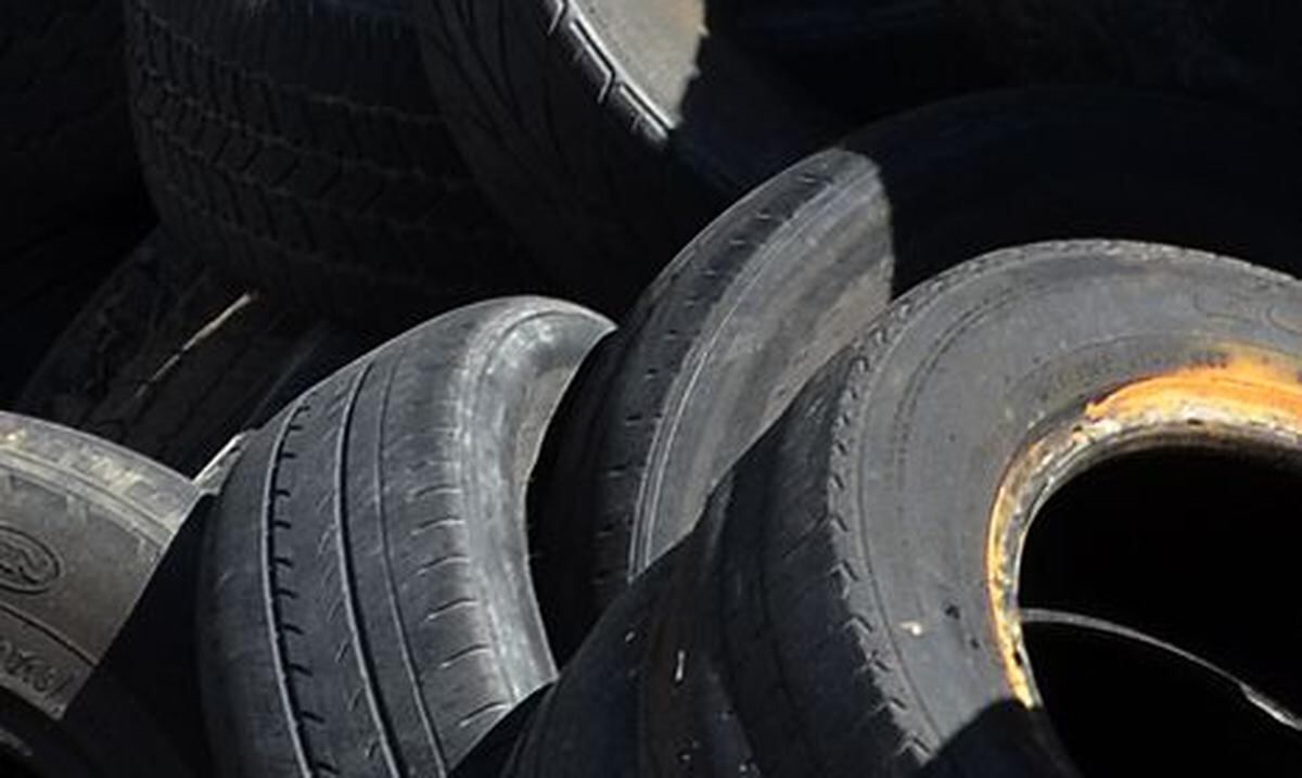 Continúa crisis por reciclaje de gomas - Primera Hora