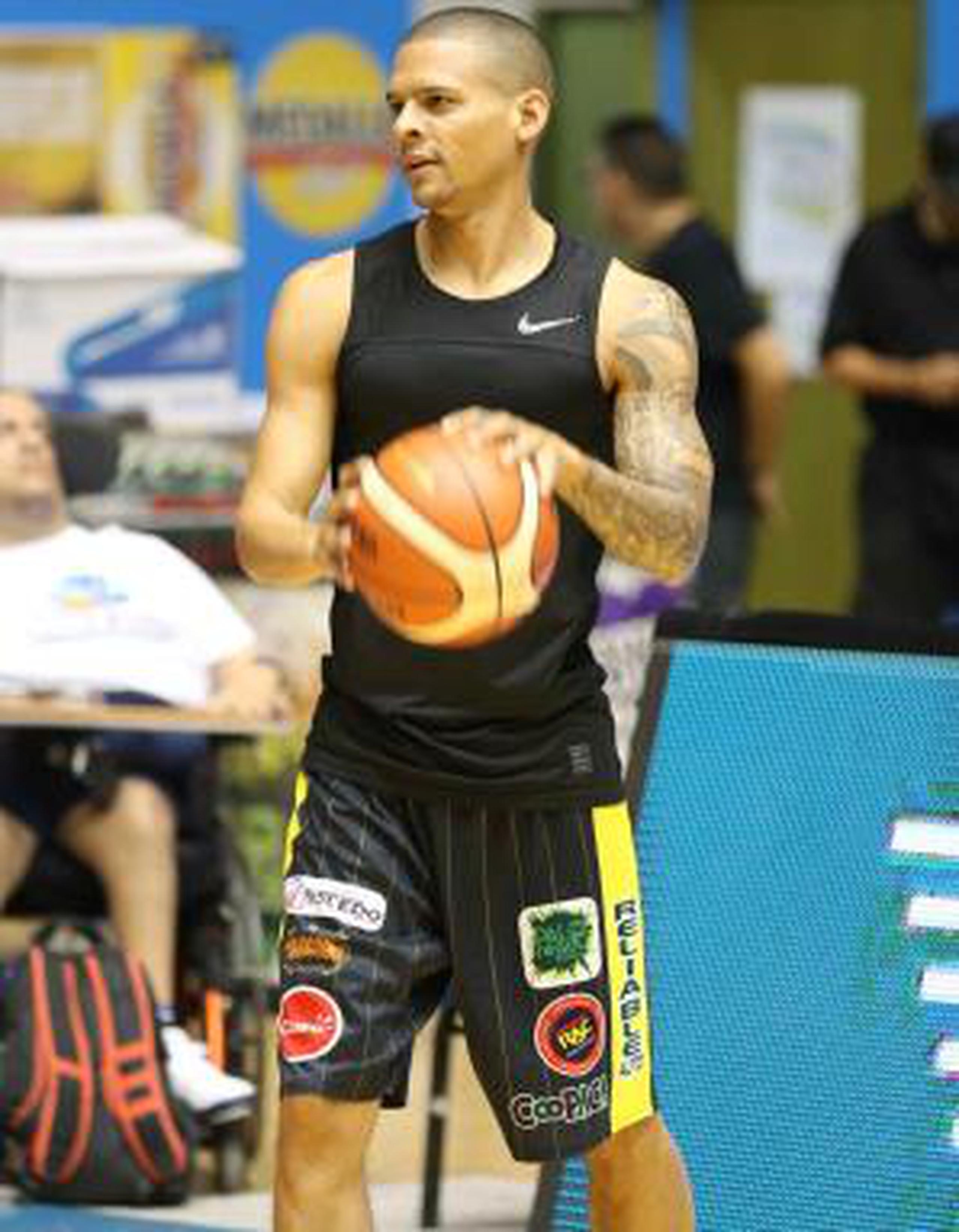 Loco por jugar Denis Clemente - Primera Hora