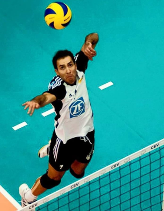 Oficializan cambio de José Rivera y Juan Figueroa - Primera Hora