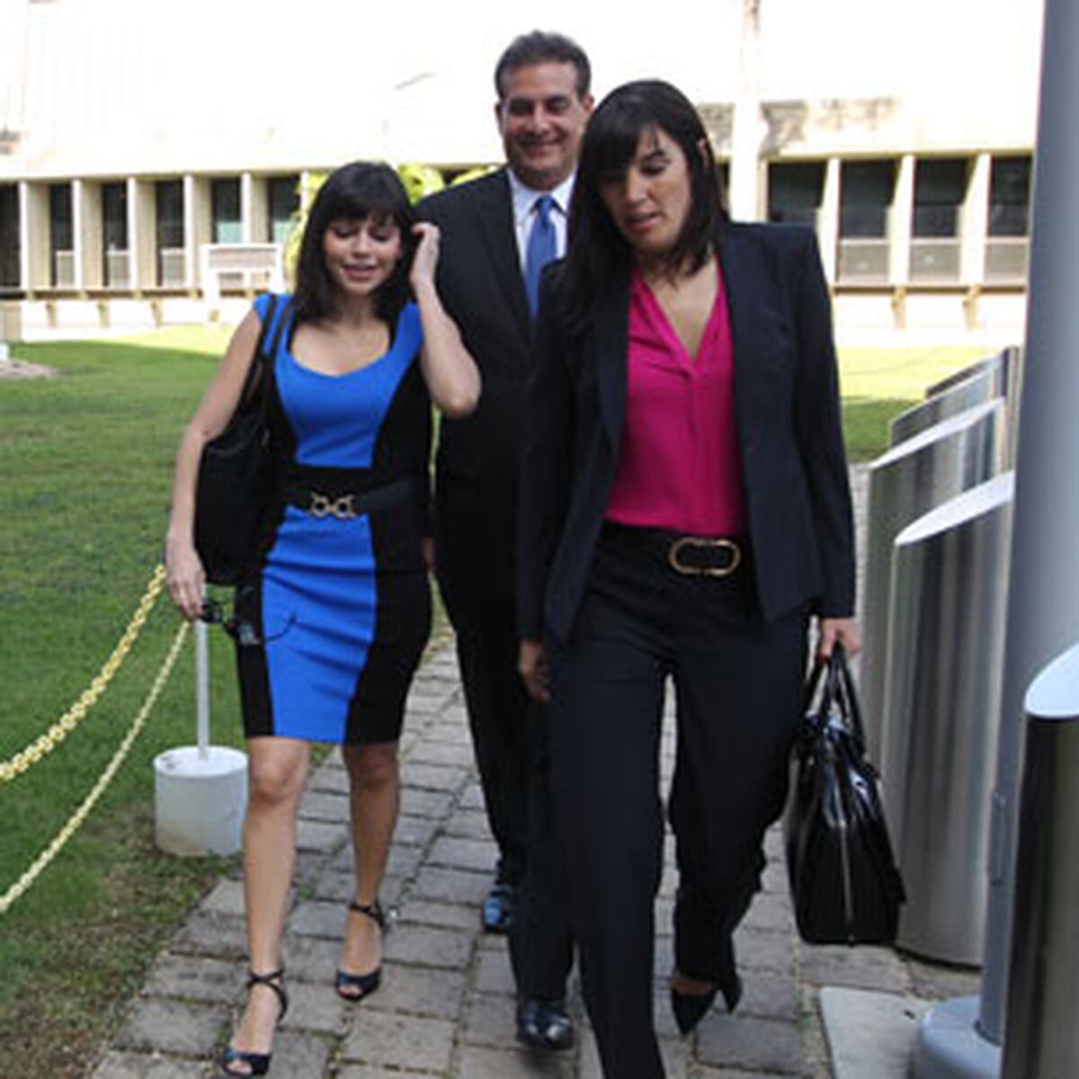 Bhatia comparce al tribunal federal para juicio contra exjuez - Primera ...