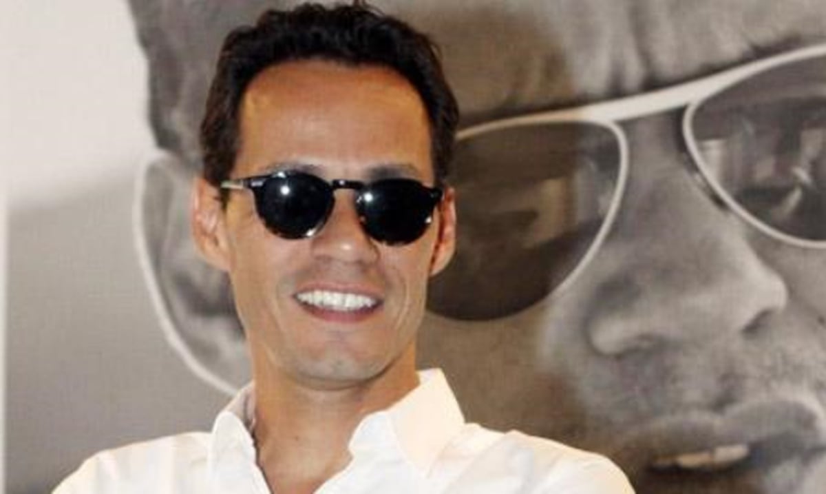 Marc Anthony se deja ver con su nueva conquista - Primera Hora