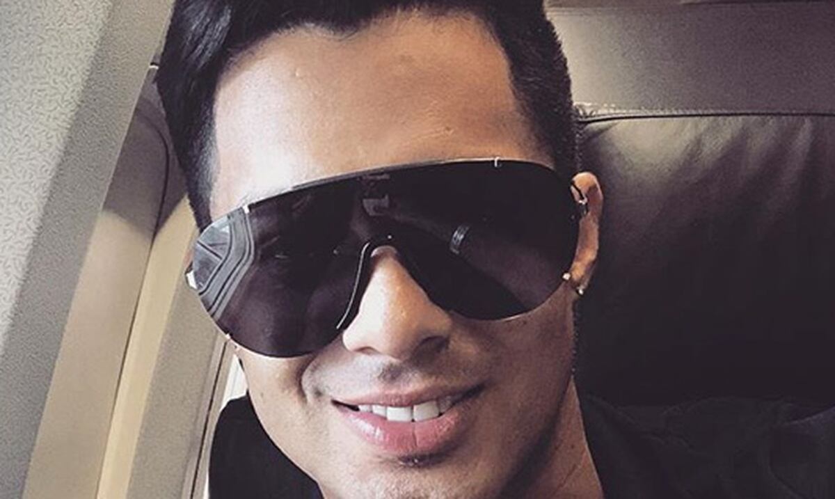 Ken-Y muestra sus habilidades como pianista - Primera Hora