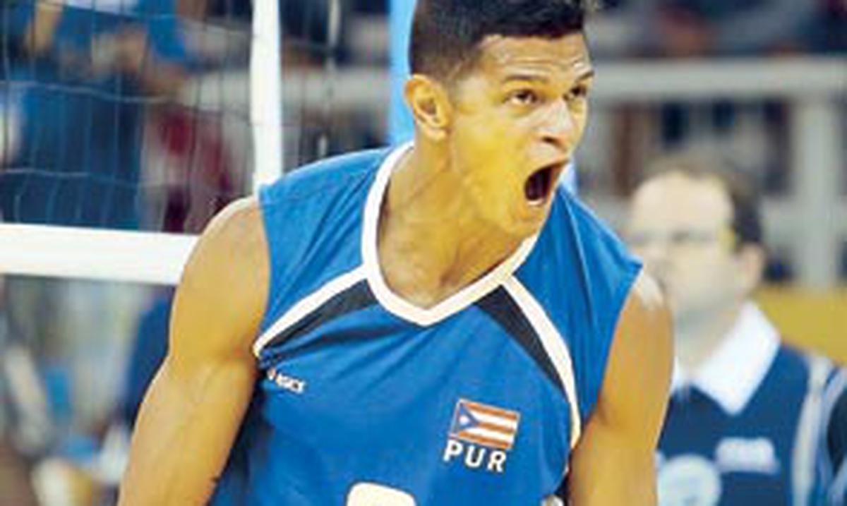 Matando Steven Morales en la República Checa - Primera Hora