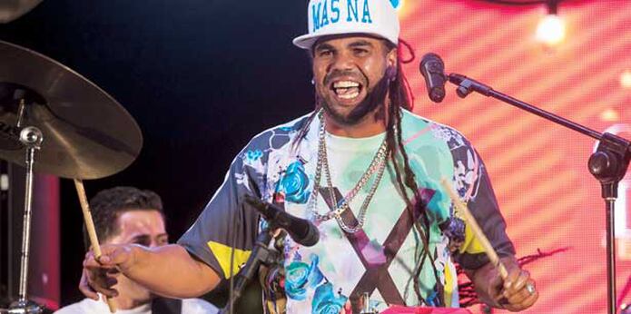 Pirulo ahora está más feliz con su nominación a los Billboard - Primera ...