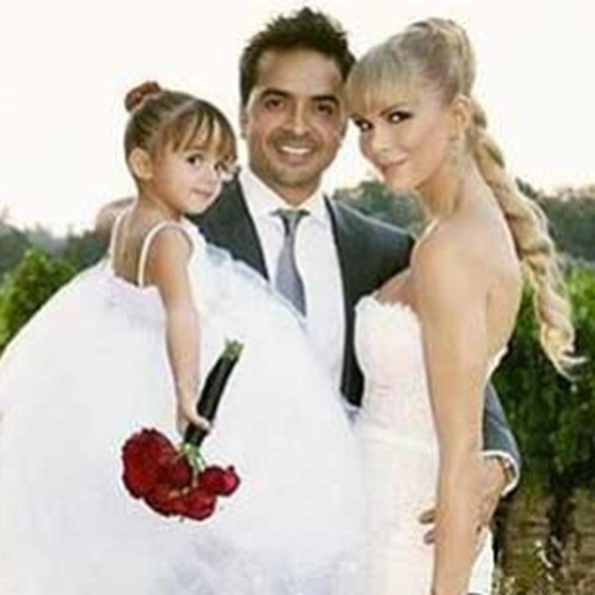 Luis Fonsi Y Agueda Lopez Boda