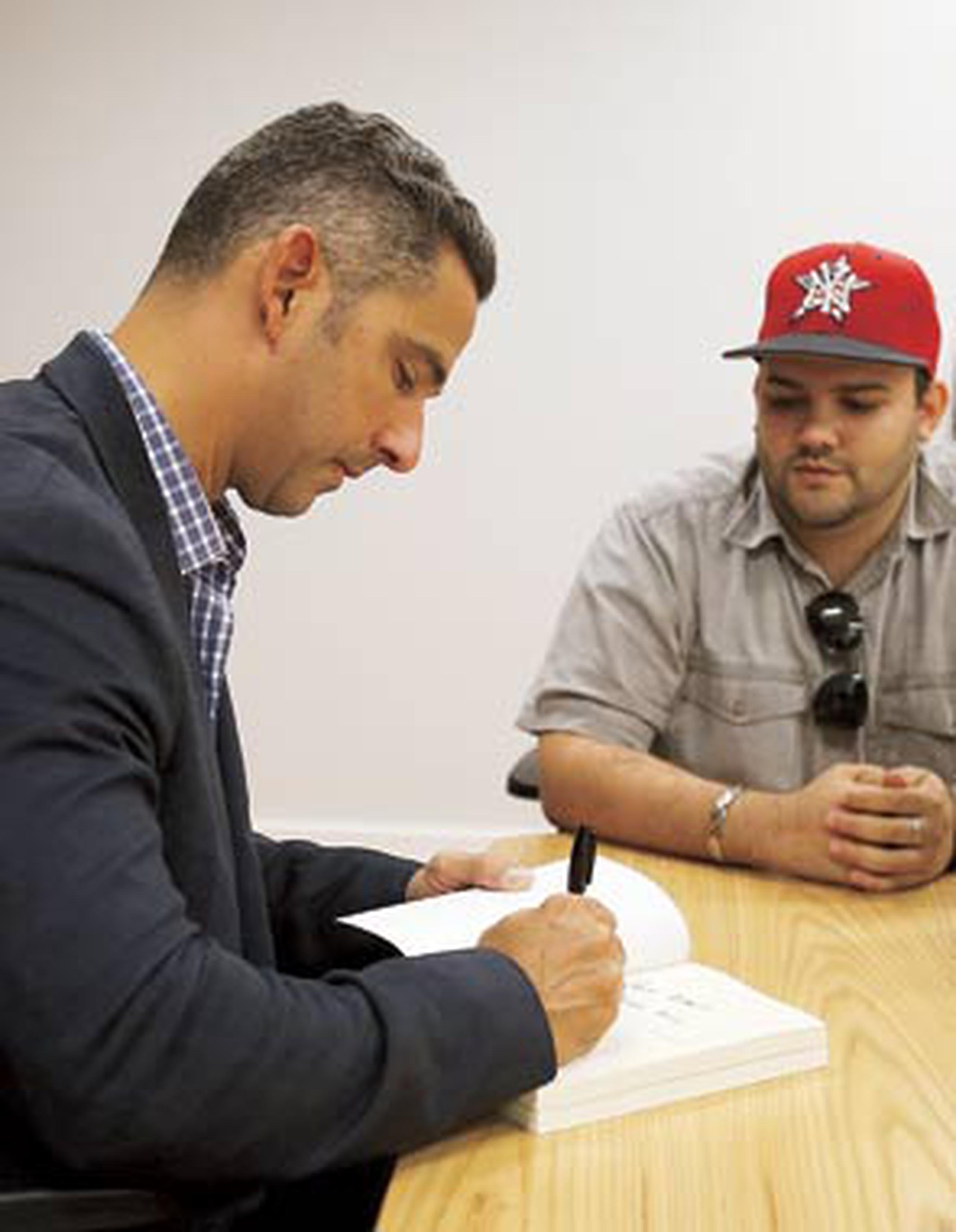 Jorge Posada presenta en su libro la historia familiar detrás de su ...