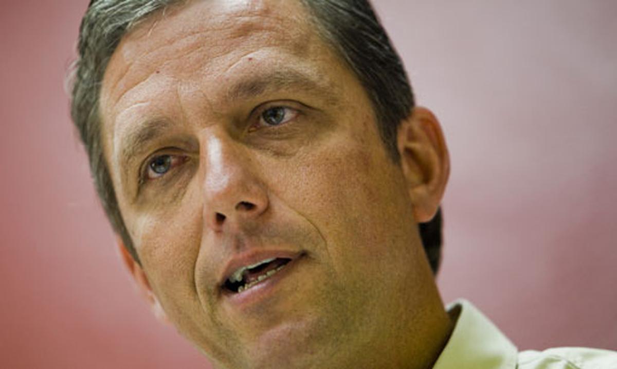 Alcalde de Coamo defiende gestión de seguridad en escuela elemental ...