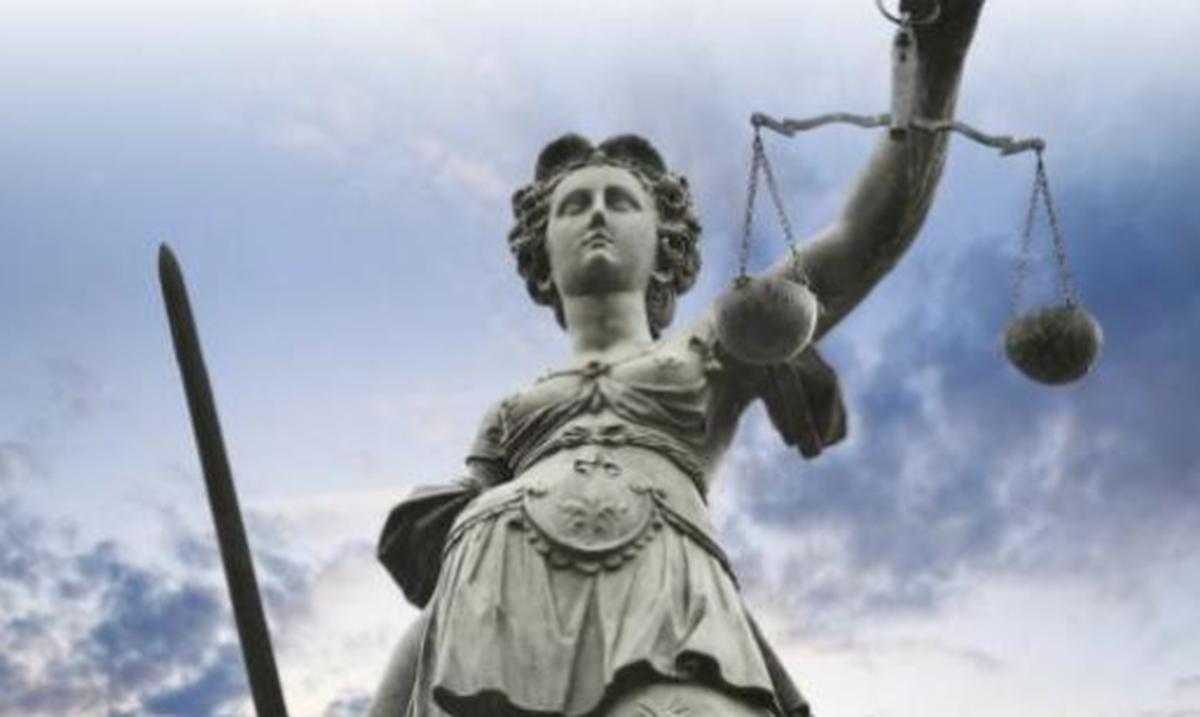 Tribunales atienden cientos de querellas por Ley 140 - Primera Hora