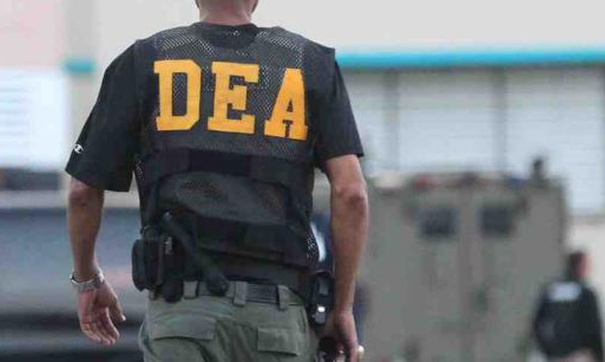 Agente de DEA se robó millones, según autoridades federales - Primera Hora