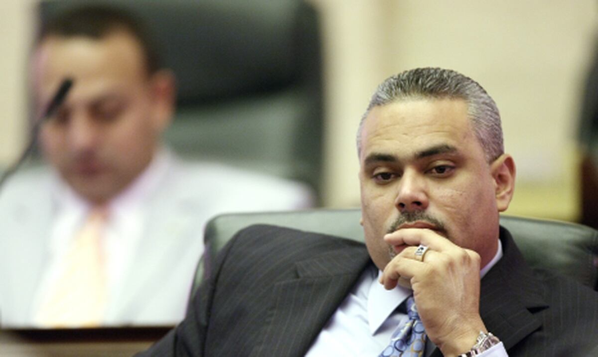 Eric Correa quiere regular las "fiestas de pintura" - Primera Hora