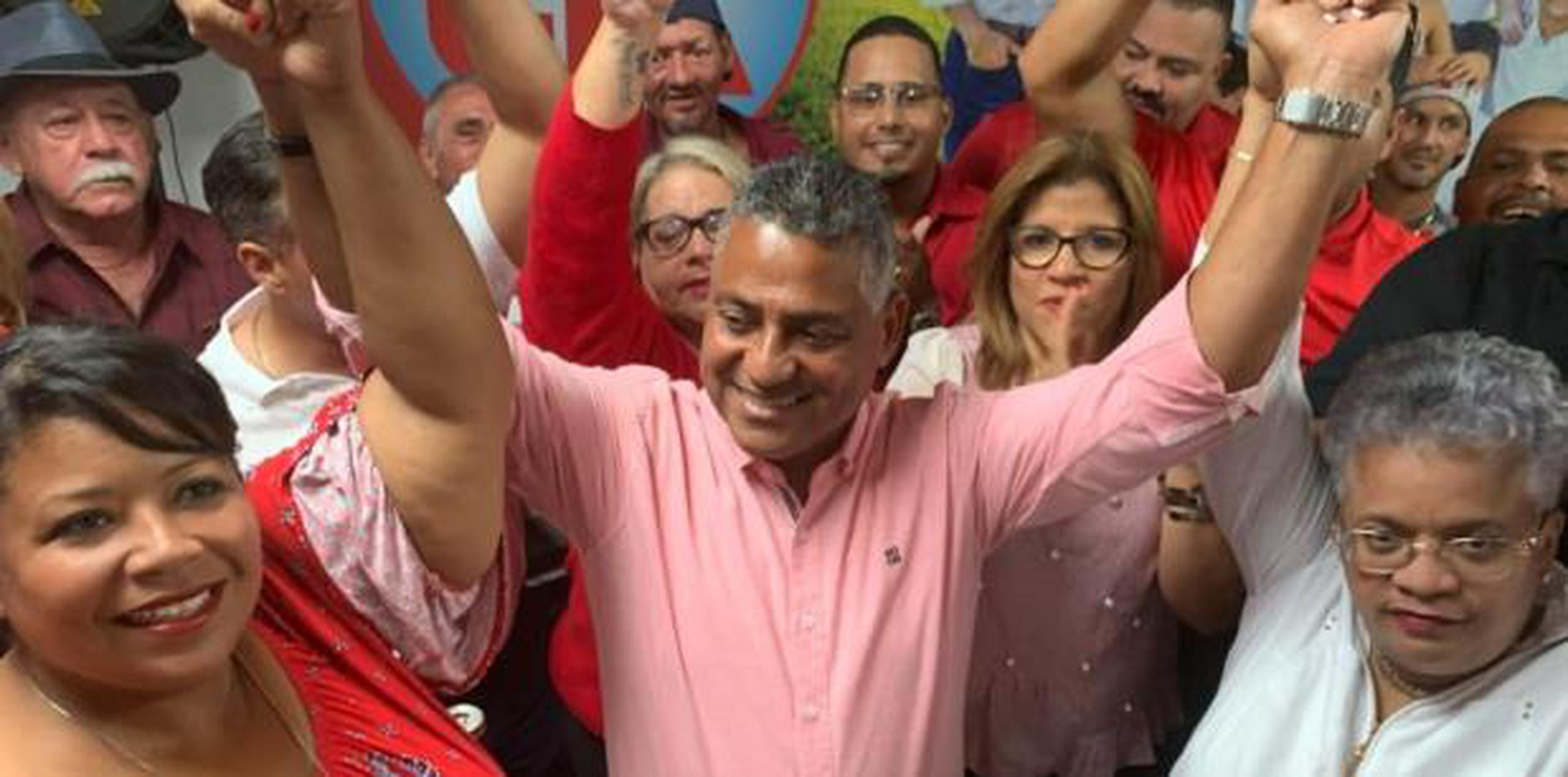 Luis Raúl Sánchez se proclama nuevo alcalde de Humacao - Primera Hora