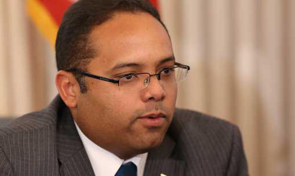 Rafael Román es confirmado como secretario de Educación - Primera Hora