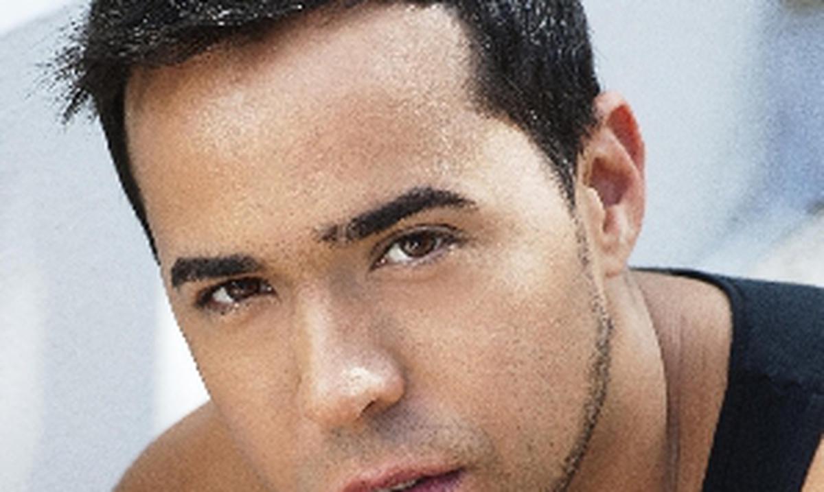 Bailarín Danny Lugo se deja llevar en los Premios Billboard - Primera Hora