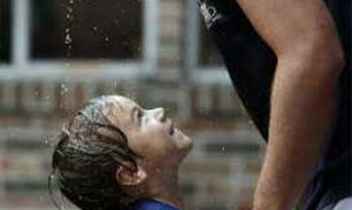 Niño castrado por su madre en Houston da la batalla - Primera Hora