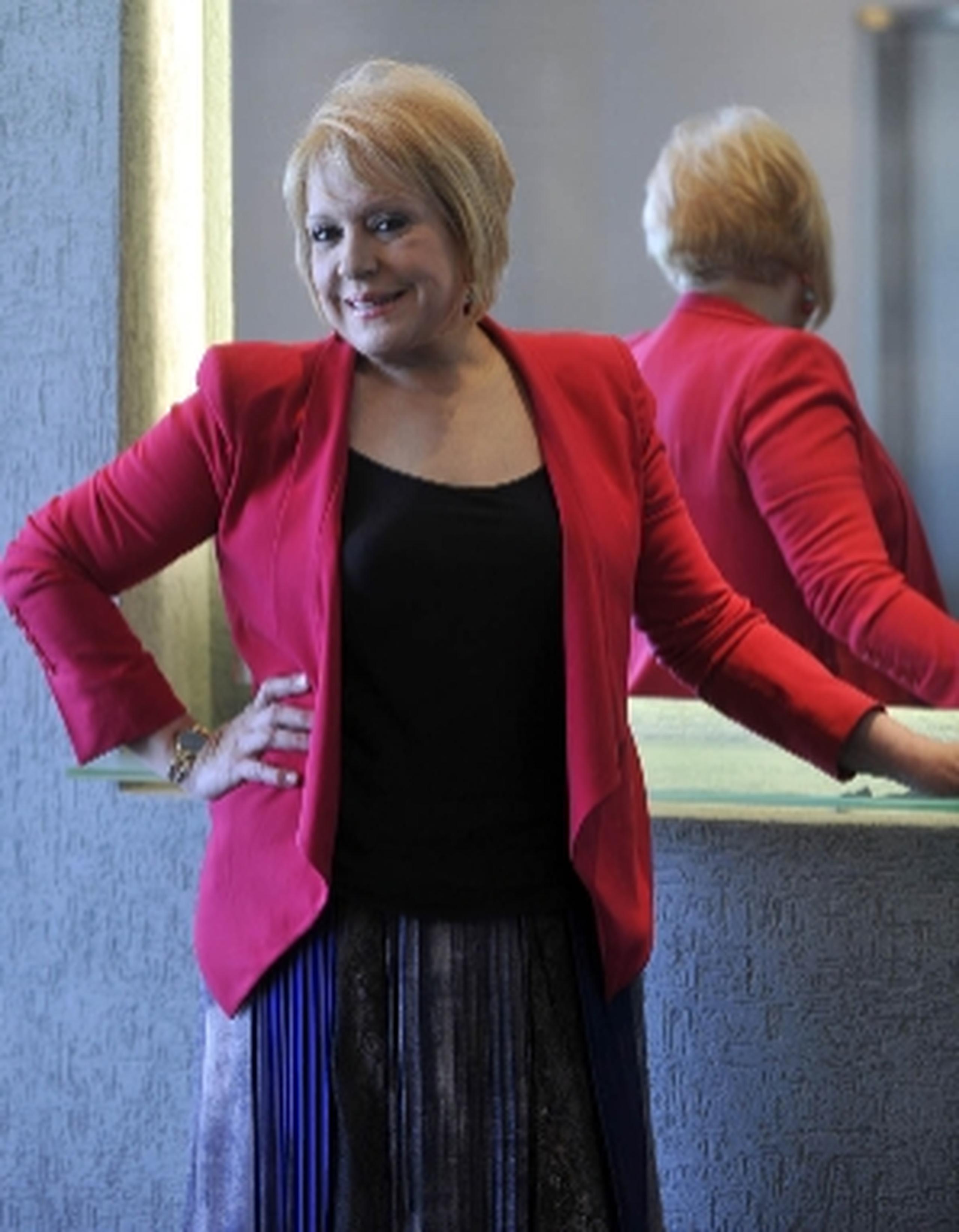 El “chaca chaca” le deja billete a la sexóloga Nancy Álvarez -VÍDEO ...