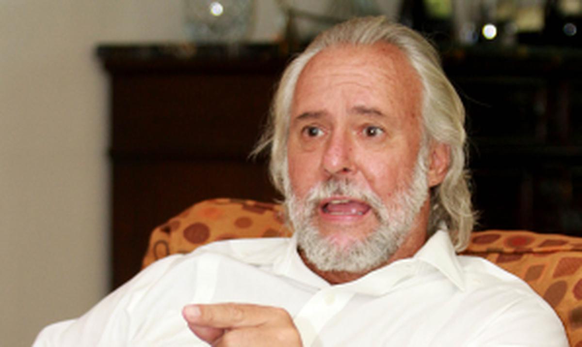 Johnny Rullán: "Hay que saber cuál es esa cepa circulante" - Primera Hora