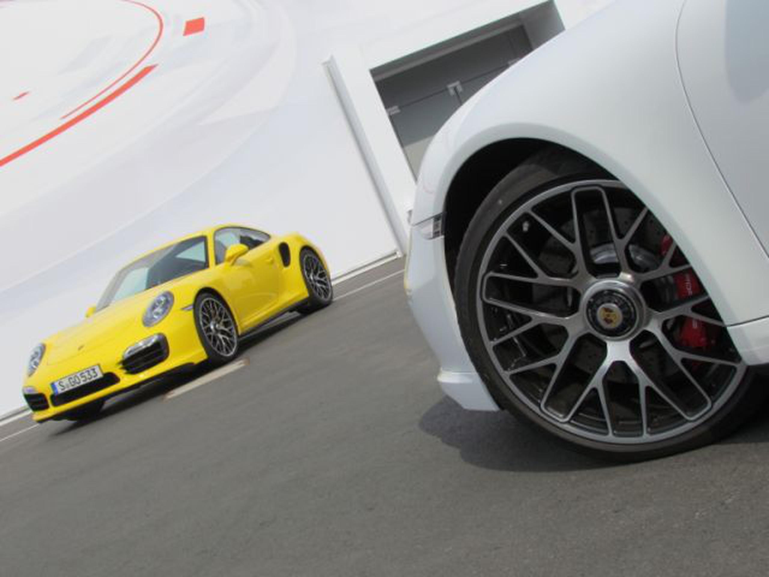 Salvaje y dócil el Porsche 911 Turbo - Primera Hora