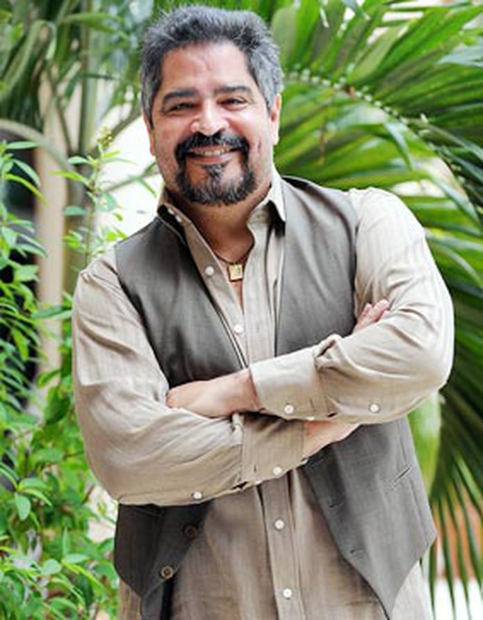 Glenn Monroig anuncia concierto para enamorados - Primera Hora