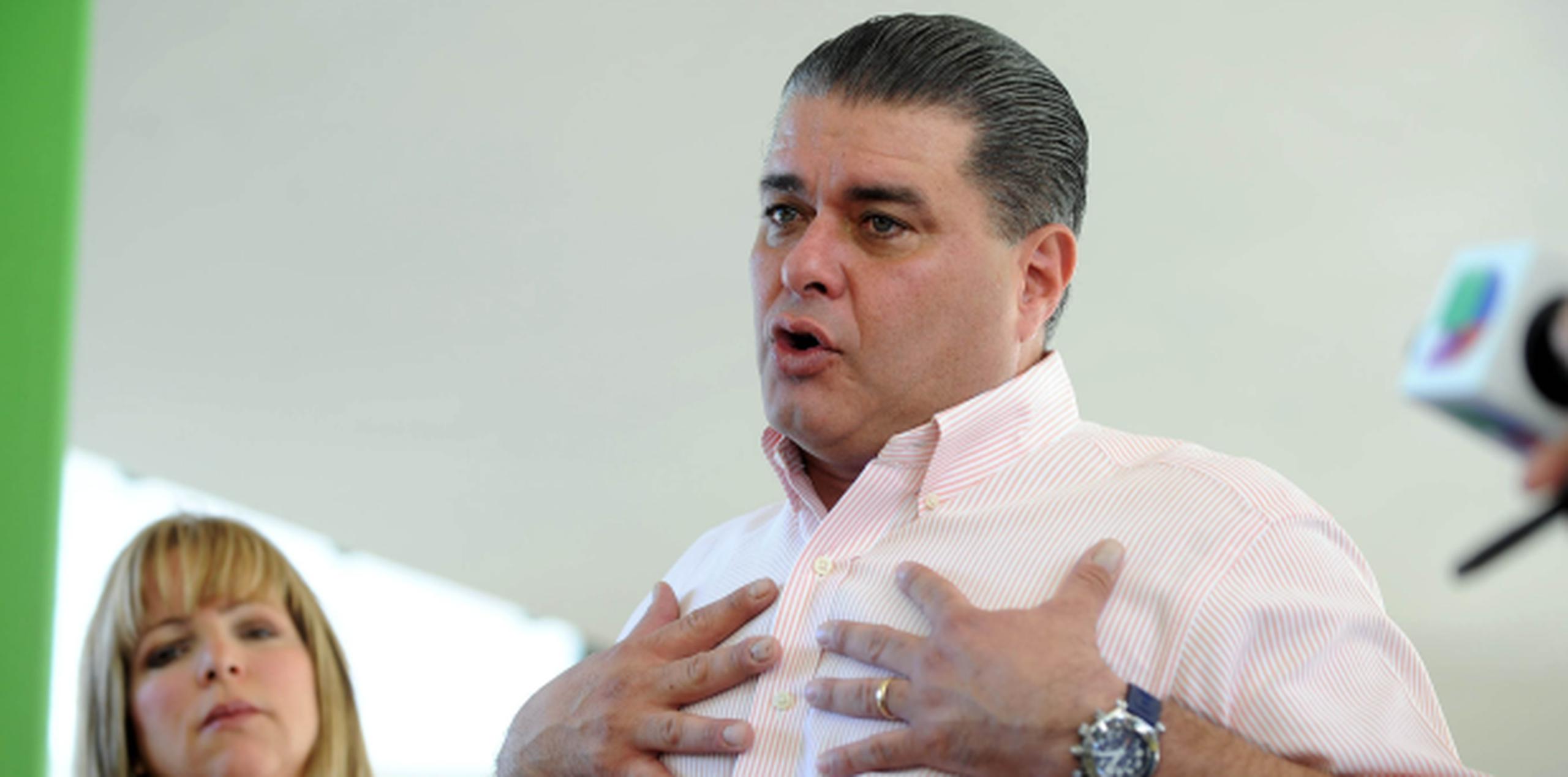 Ratifican a Jorge Santini como presidente de Comité Municipal - VÍDEO ...