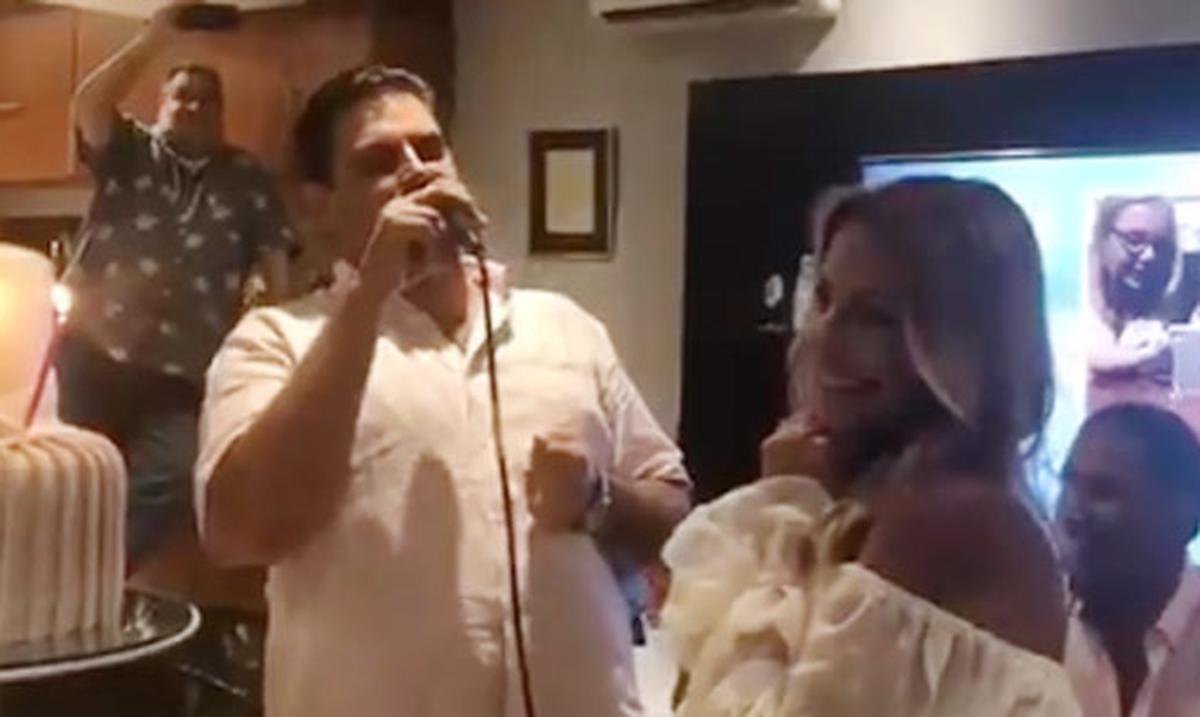 Dagmar se emociona con felicitación de su hijo - Primera Hora