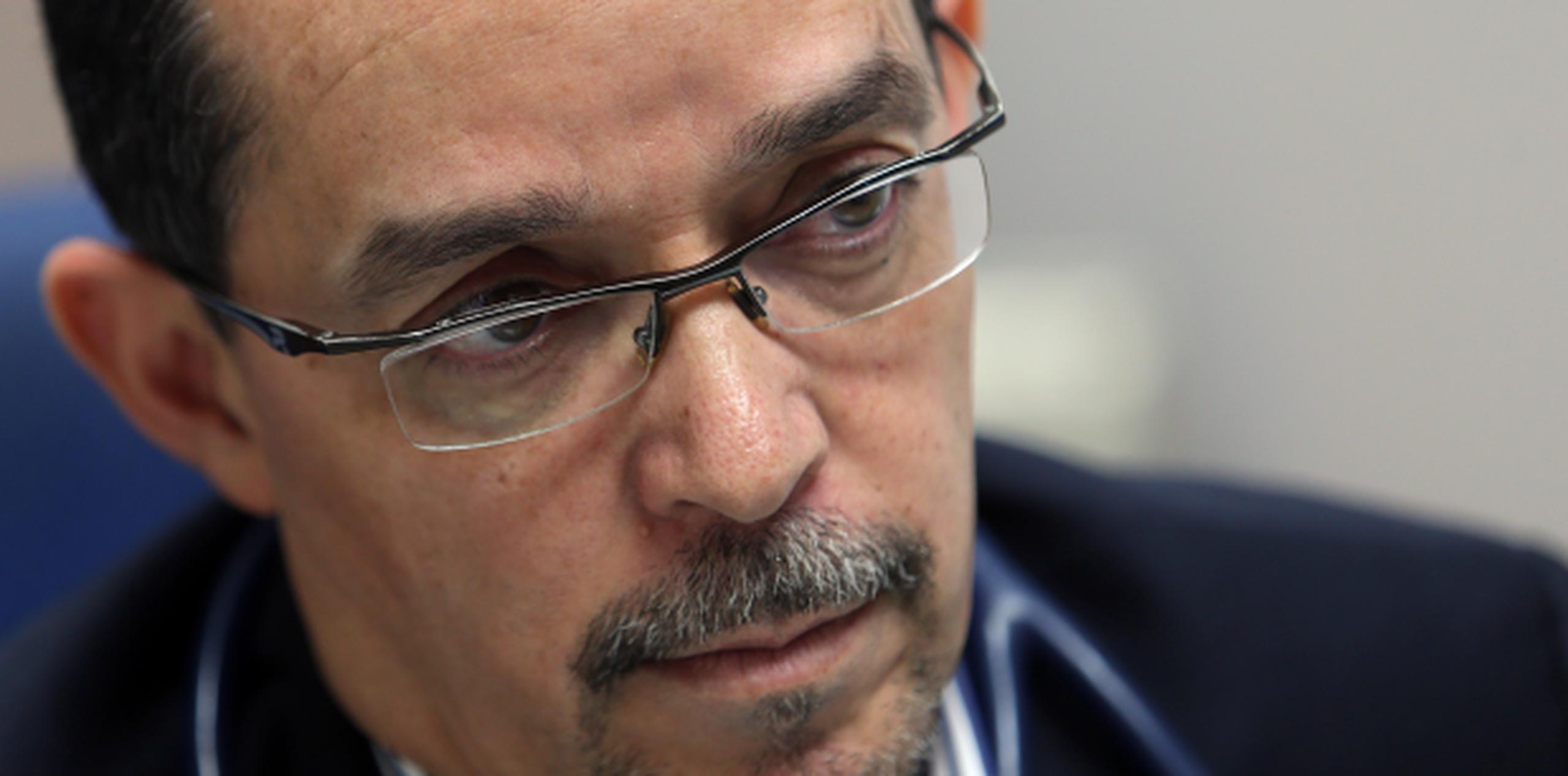 Se defiende el doctor Luis Molinary - Primera Hora