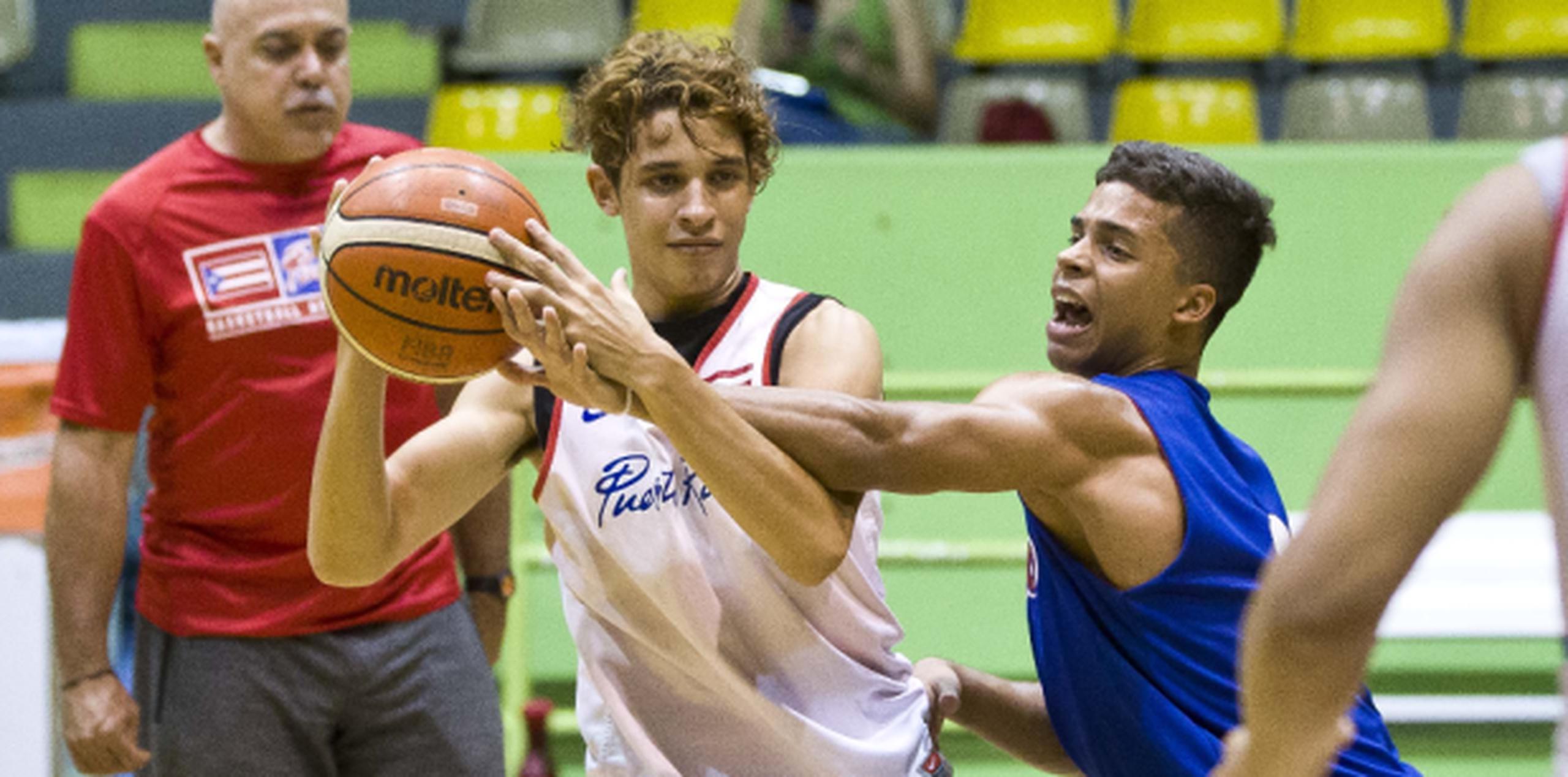 Trabajan el futuro del básquet - Primera Hora