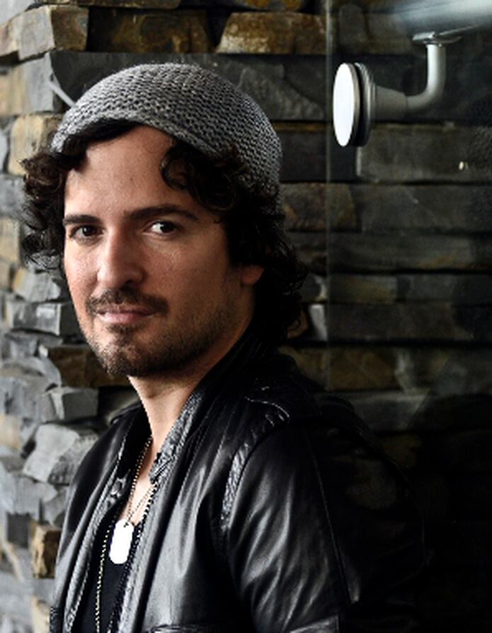 Tommy Torres no está enajenado de las situaciones actuales -VÍDEO ...