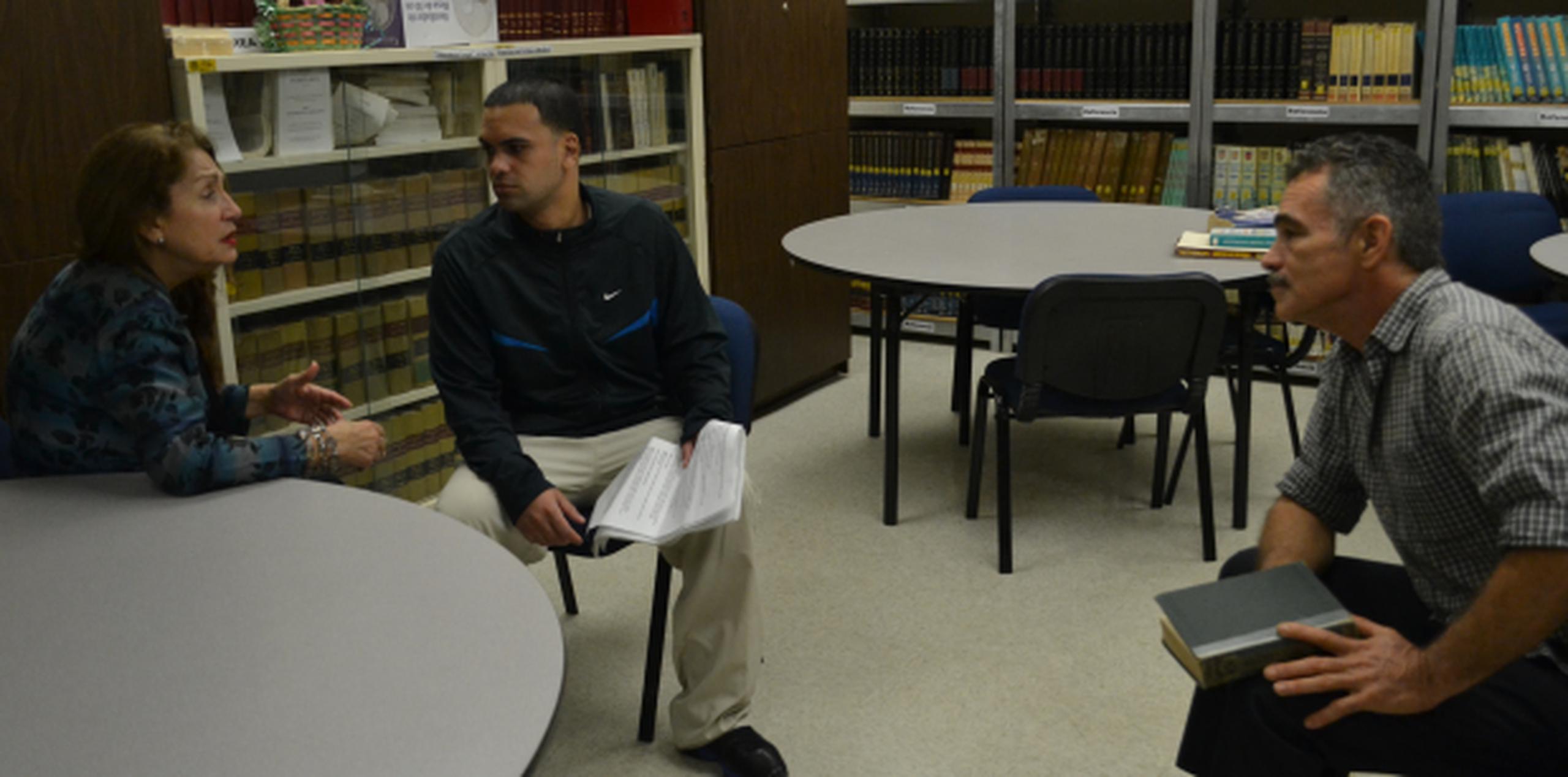 Confinados participan en obra en Bellas Artes - Primera Hora