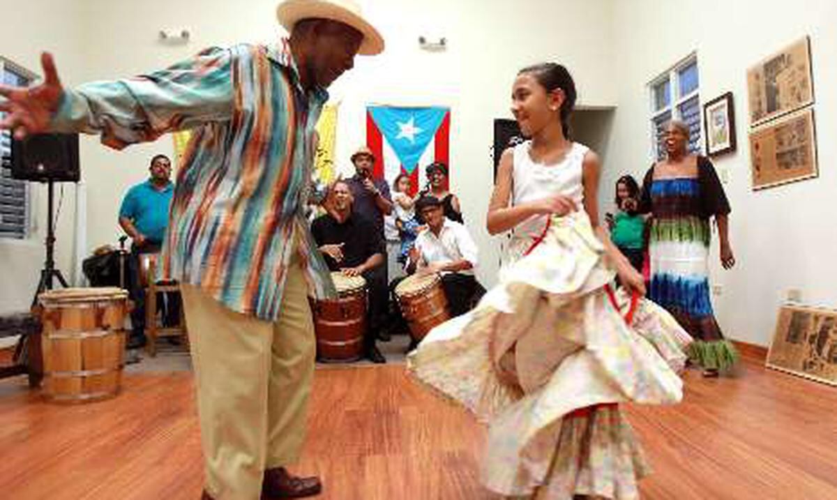 Modesto Cepeda celebra por la bomba y la plena - Primera Hora