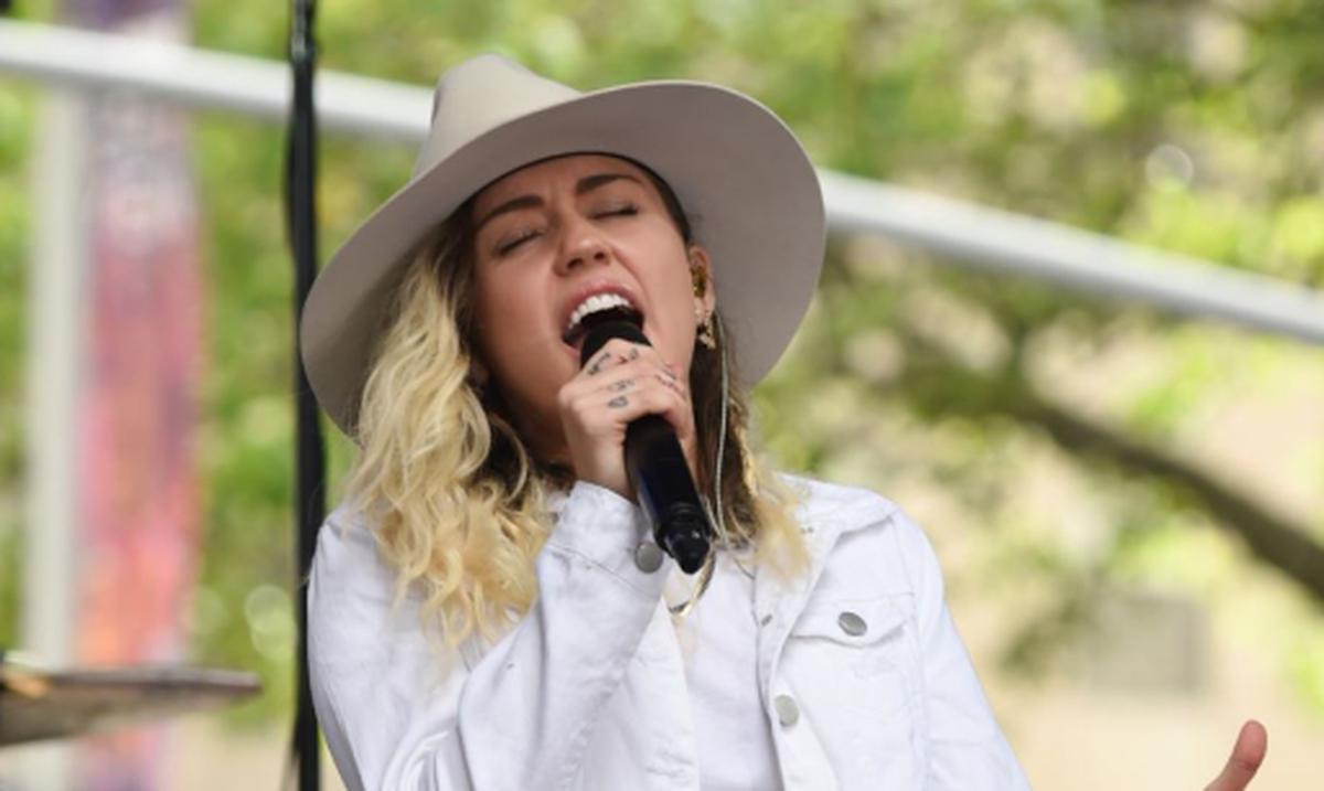 Miley Cyrus confiesa cómo iba drogada a programas de televisión ...