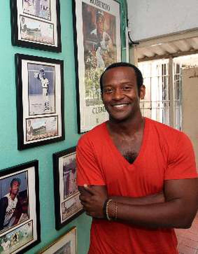 Modesto Lacén gana premio ACE - Primera Hora