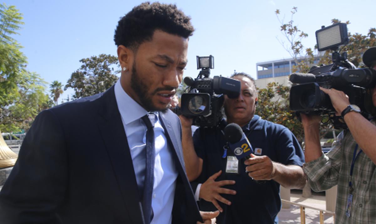 Derrick Rose dice que “asumió” que mujer que lo demanda consintió tener ...