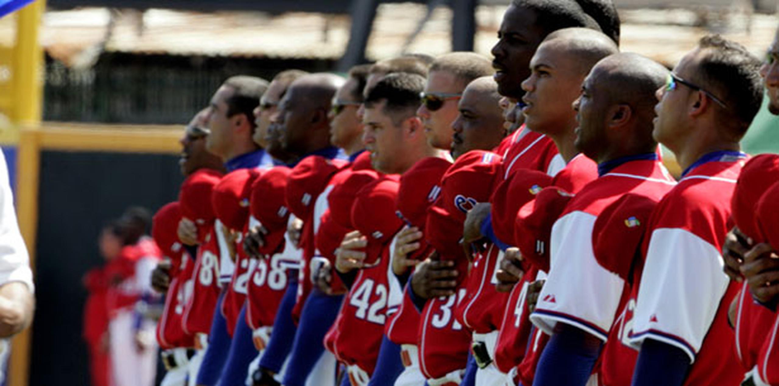 Cuba: coqueteo con deporte rentado en béisbol - Primera Hora