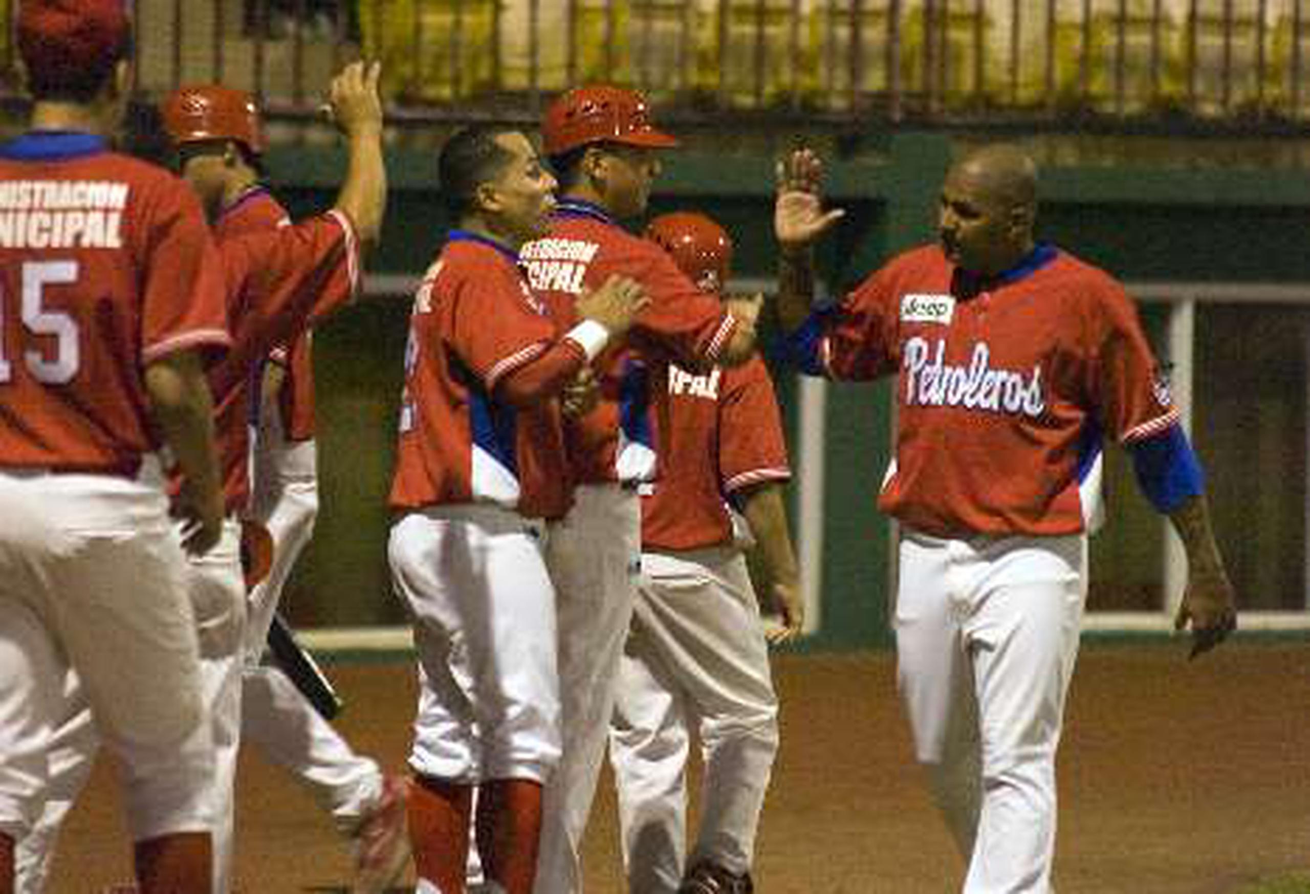 Confiados los Petroleros de Peñuelas - Primera Hora