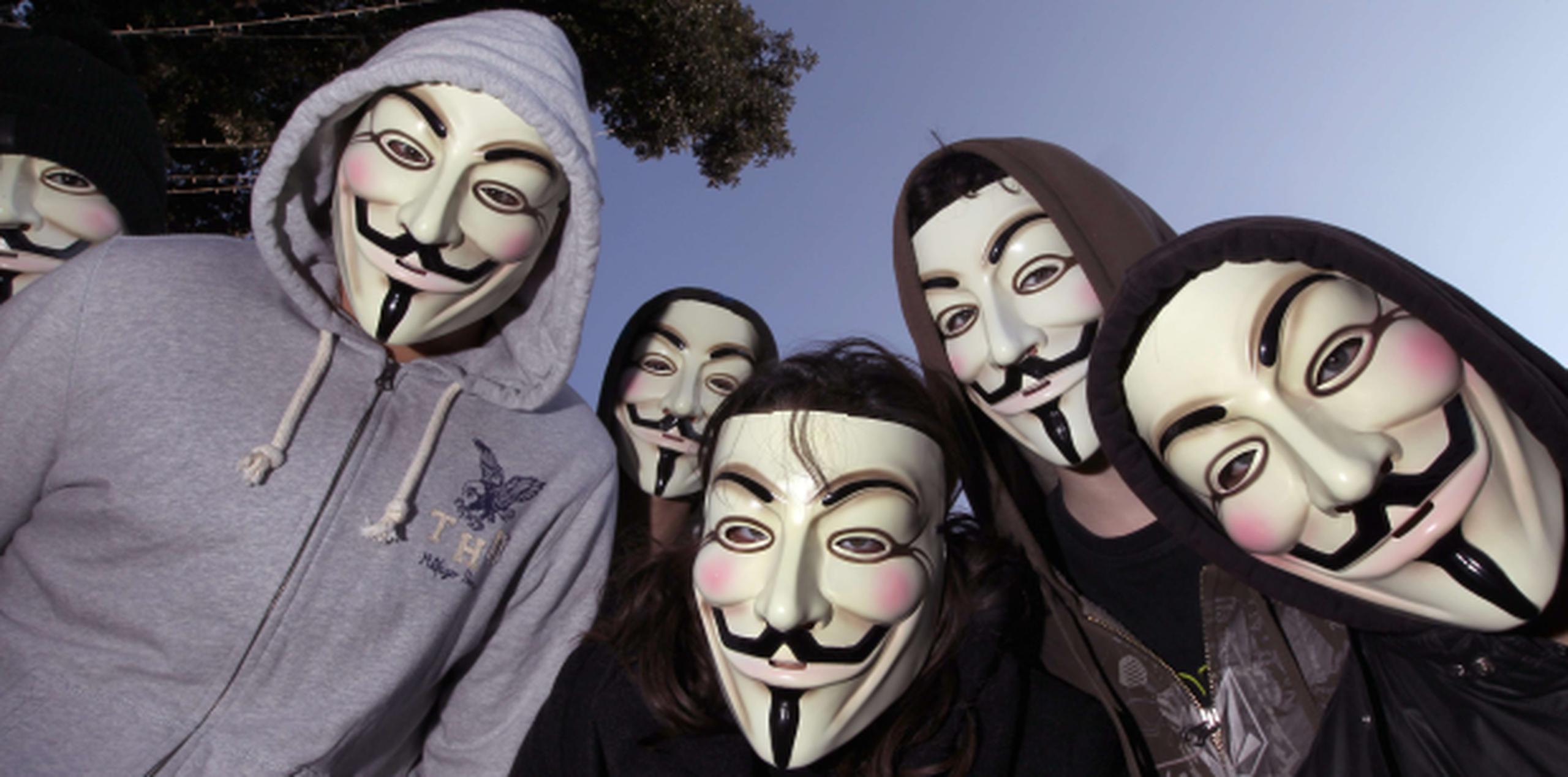 Ni los servicios secretos se salvan de Anonymous - Primera Hora