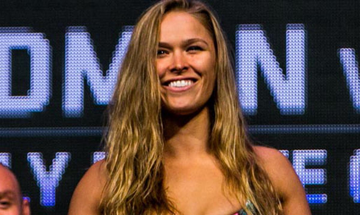 Convincentes Ronda Rousey y Chris Weidman en UFC175 - Primera Hora