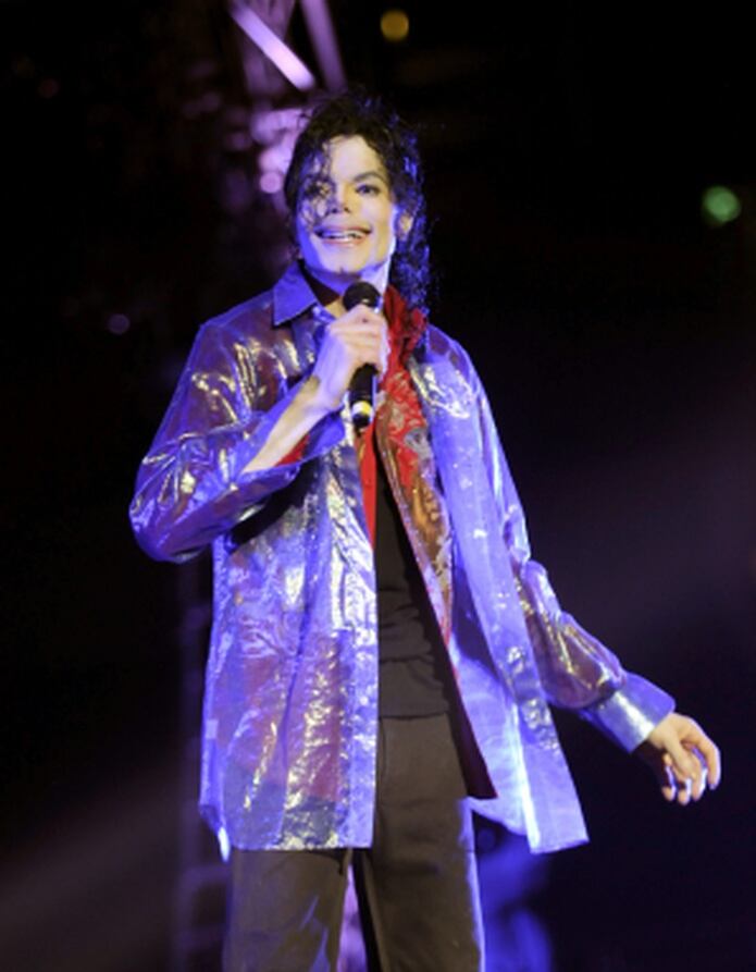 Michael Jackson padecía de artritis lumbar - Primera Hora