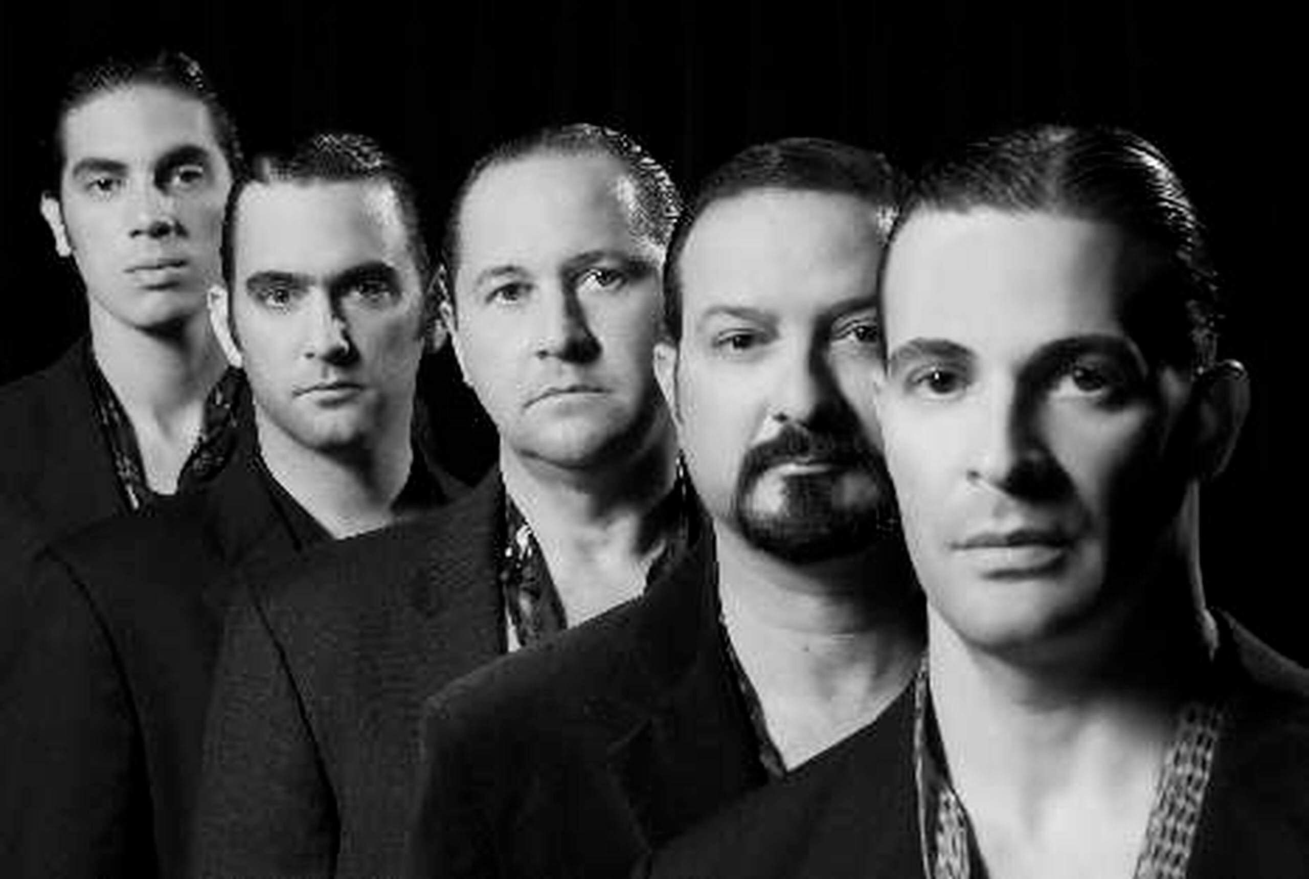 Sube a escena "Reinas" - Primera Hora