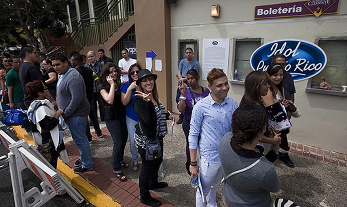 Madrugan para lograr su pase en “Idol Puerto Rico”-VÍDEO y FOTOS ...
