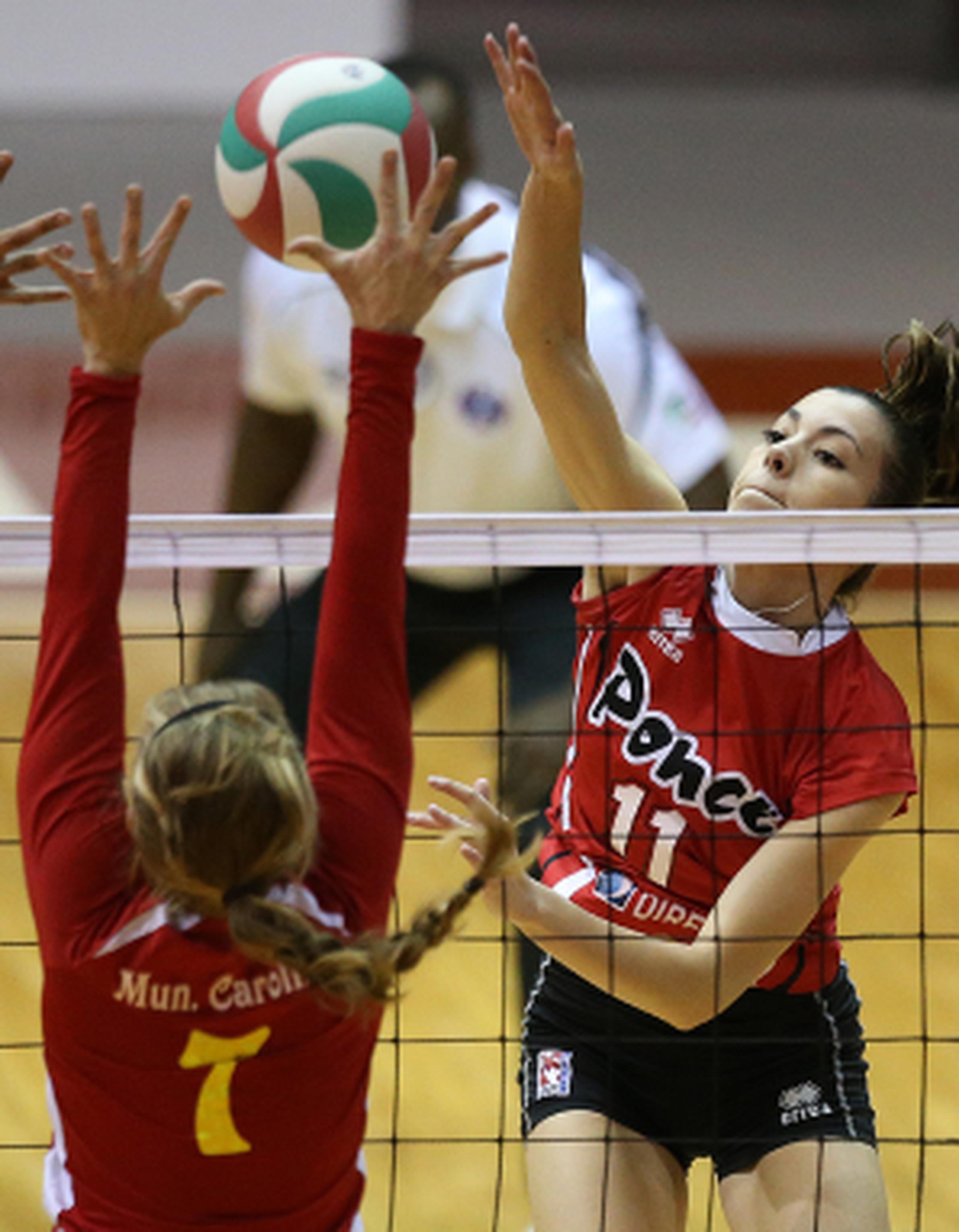 Incansable la labor de Legna Hernández con las Leonas - Primera Hora