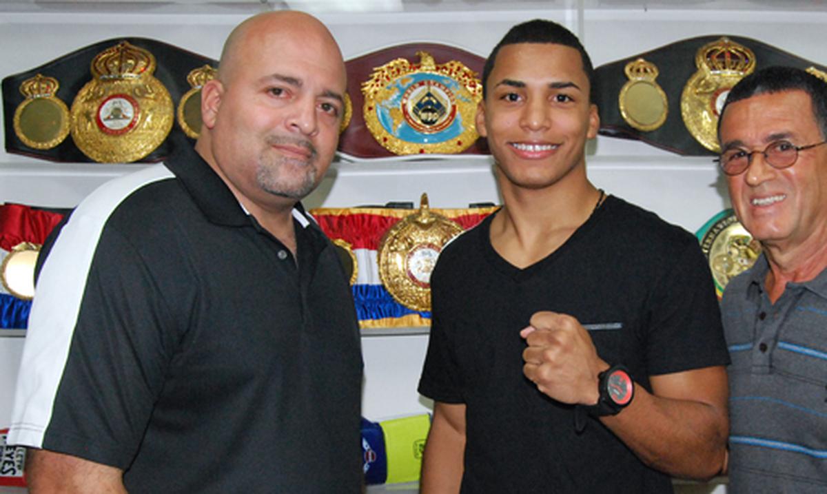 Prospecto John Karl Sosa peleará frente a su gente en Caguas - Primera Hora