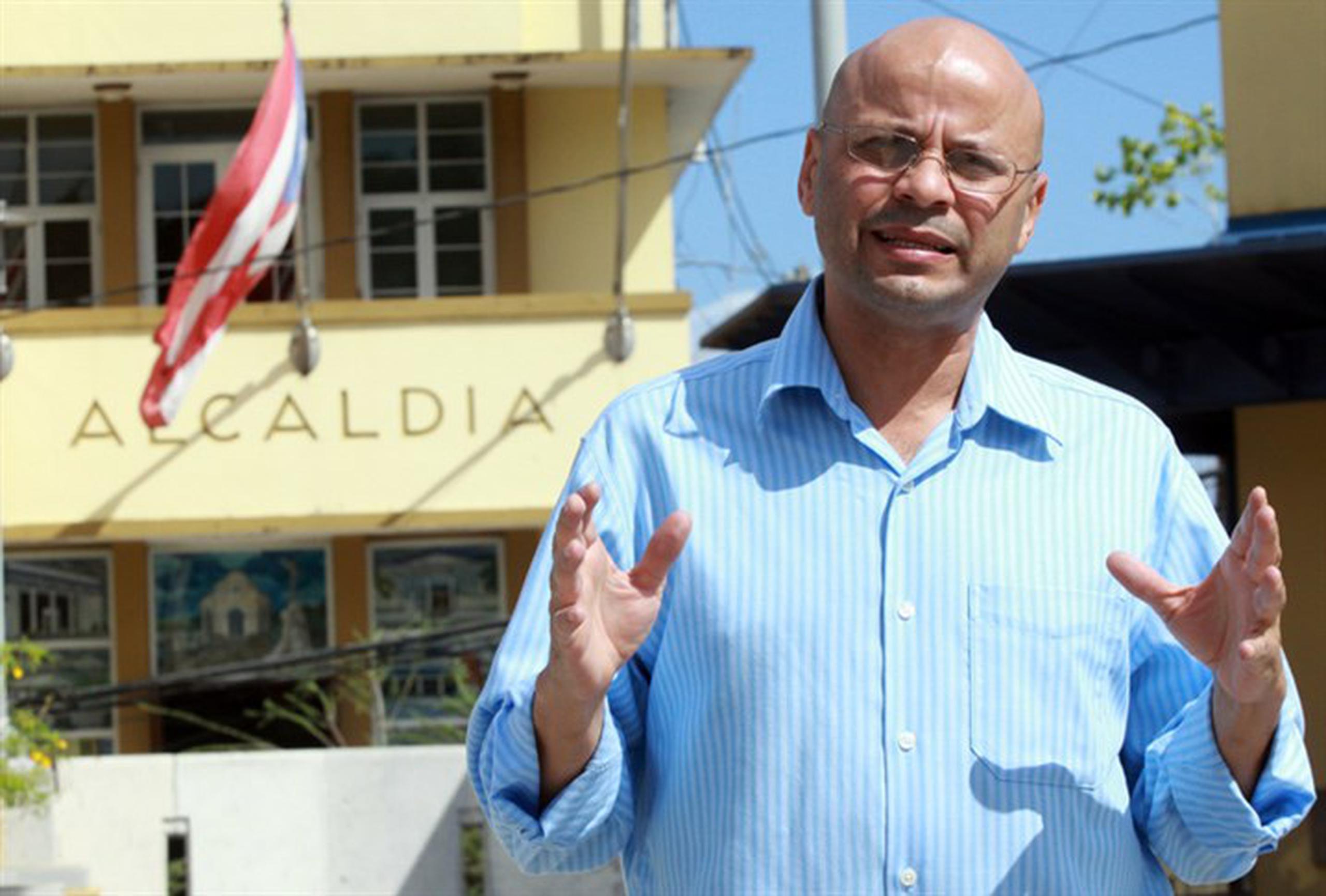 Alcalde de Manatí preocupado por familia completa con positivo a COVID ...