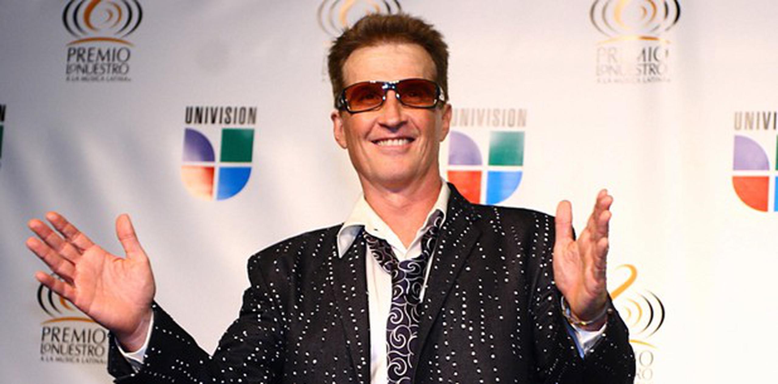 Emmanuel está de regreso con “Ella” - Primera Hora