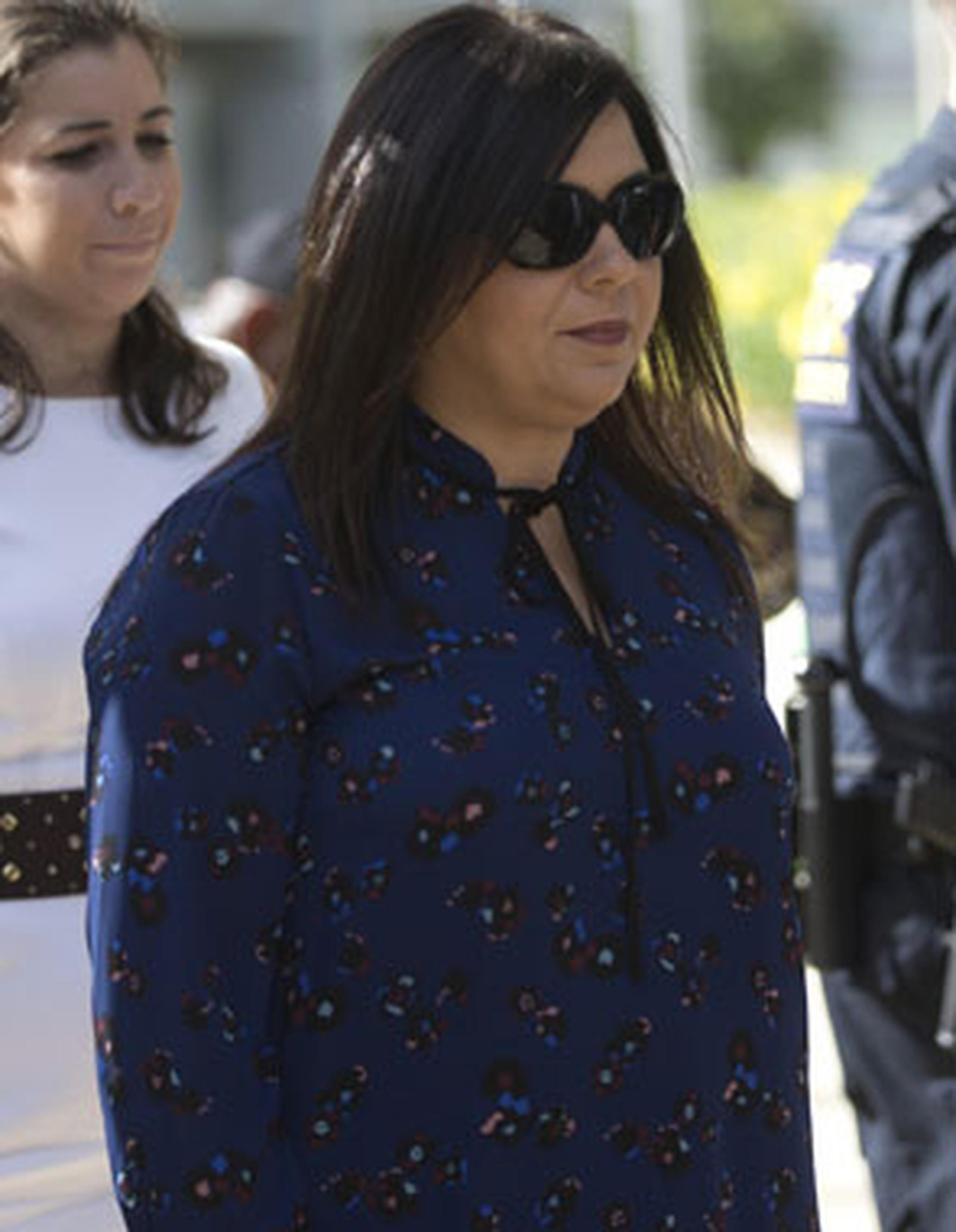 Voló en cantos la reelección de Mari Tere González - Primera Hora