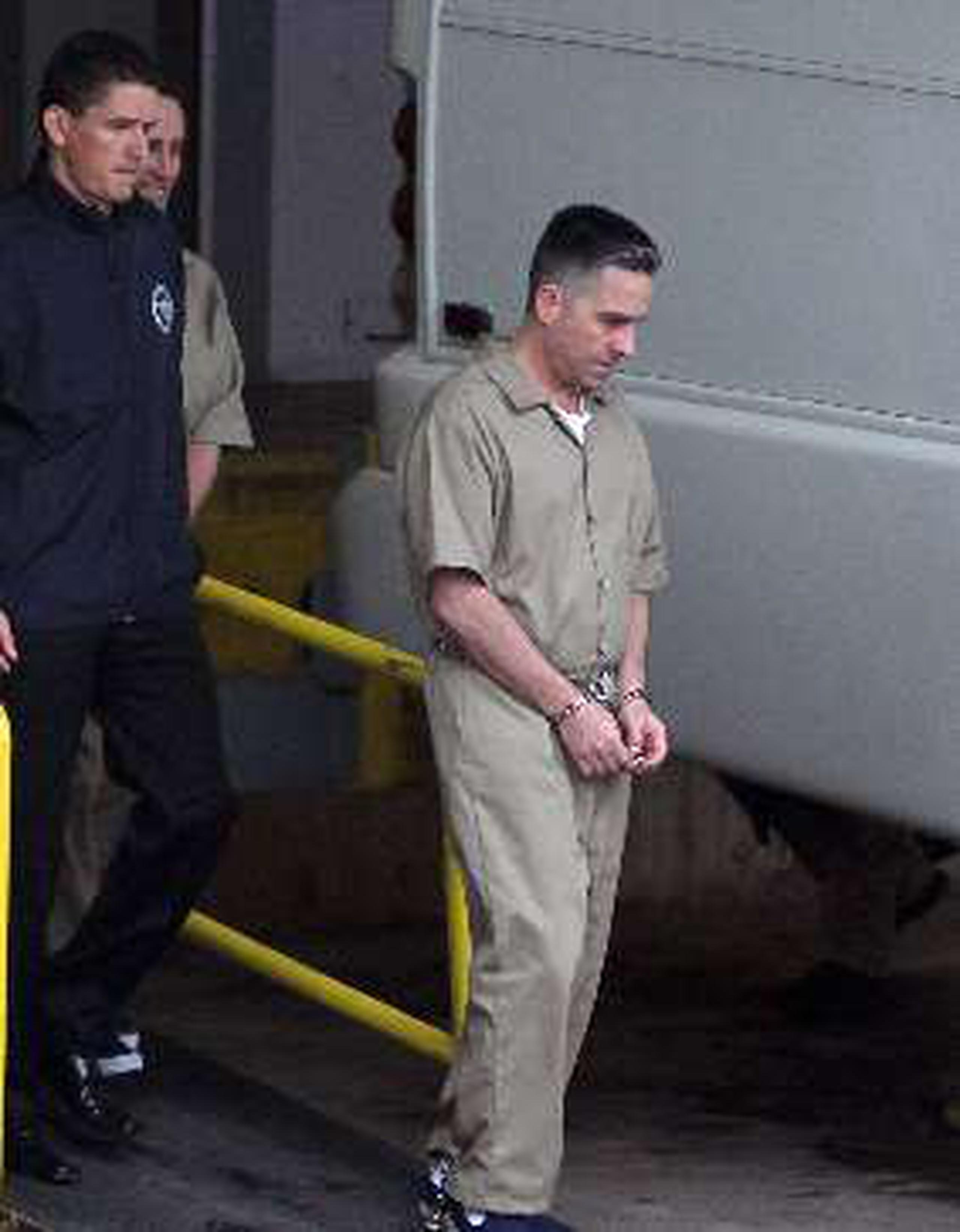 Condenan a cinco años de cárcel a Jorge de Castro Font - Primera Hora