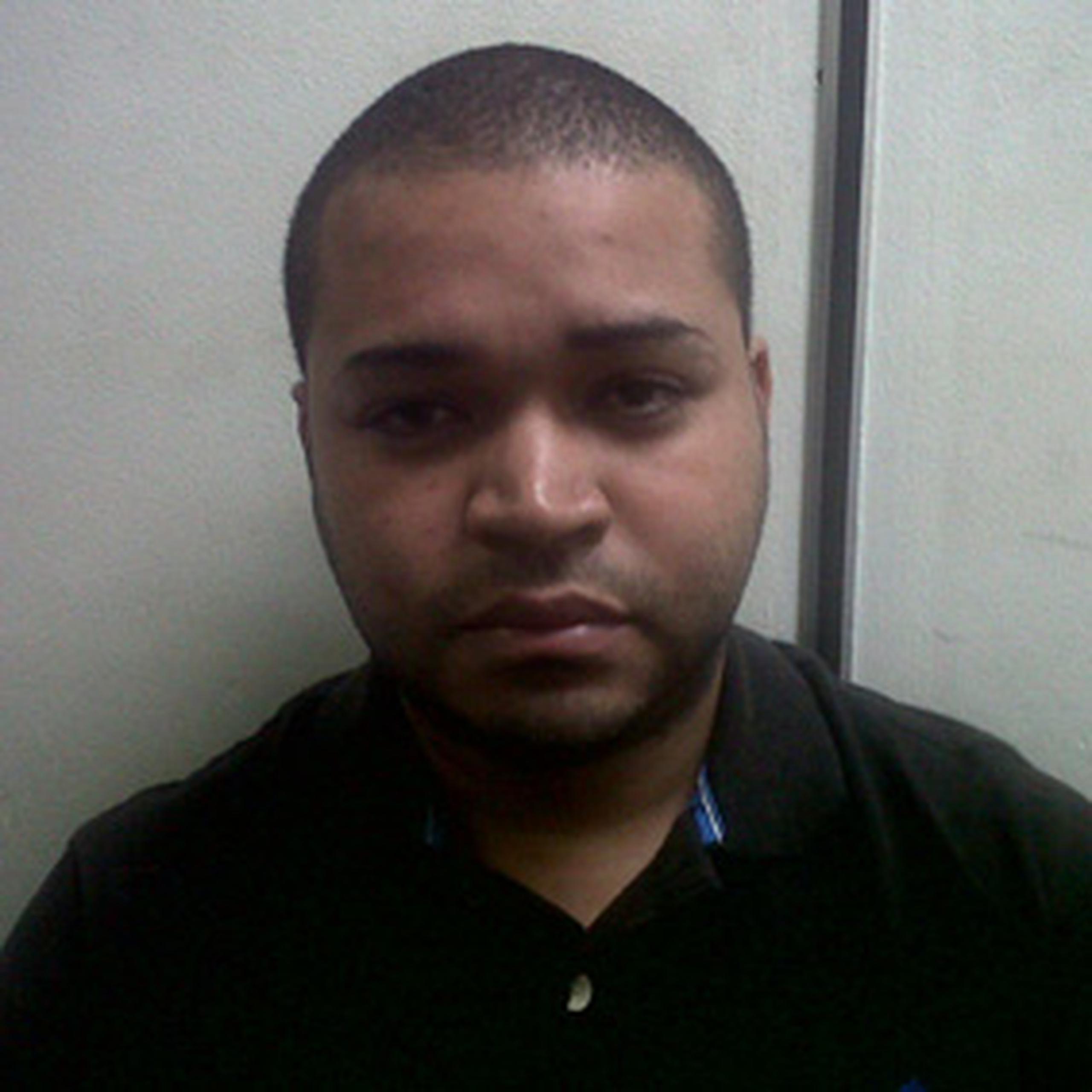 Detenido hombre que robaba a través de truco con tarjetas ATM - Primera ...