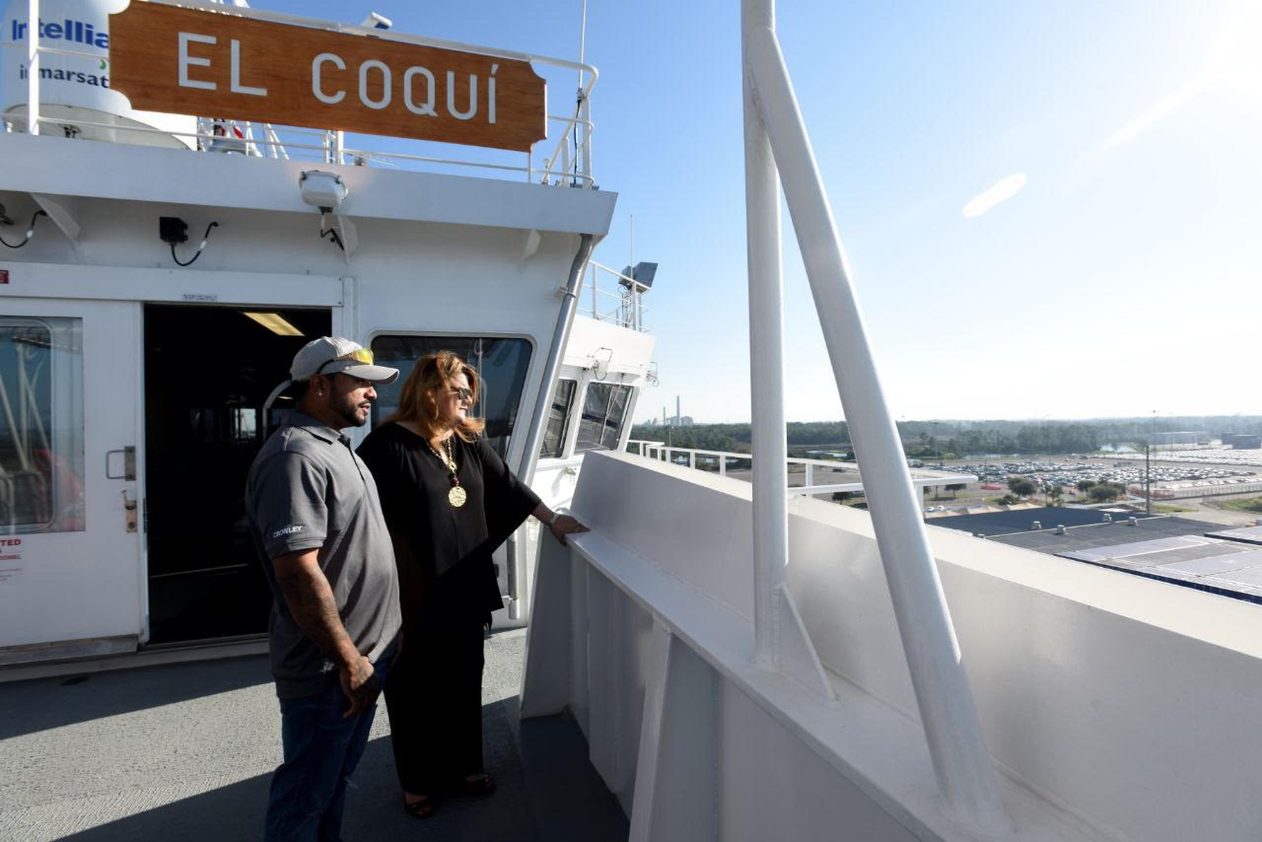 Bautizan a El Coquí, el nuevo barco de carga que servirá entre Puerto ...