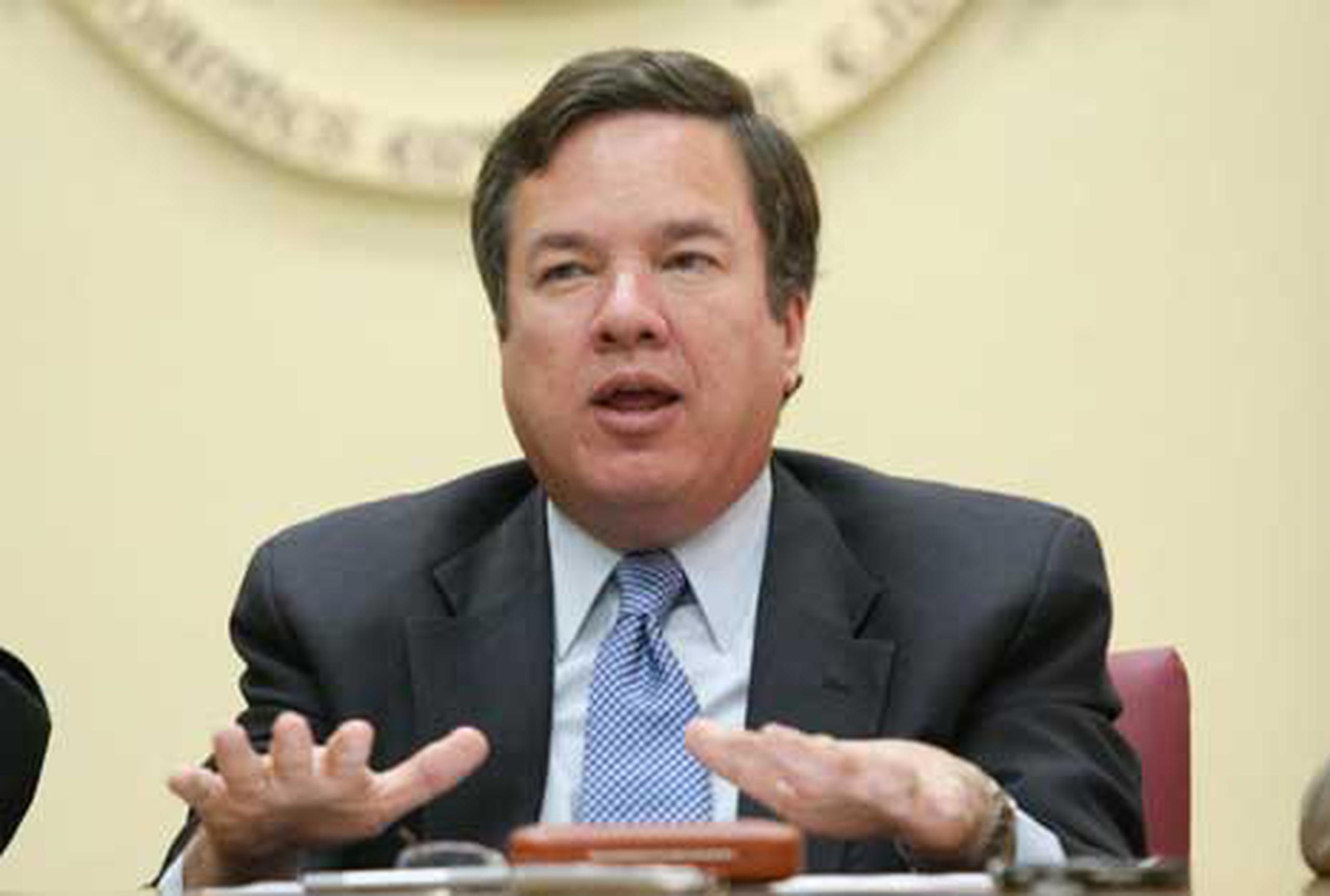 Kenneth McClintock ahora es cabildero - Primera Hora