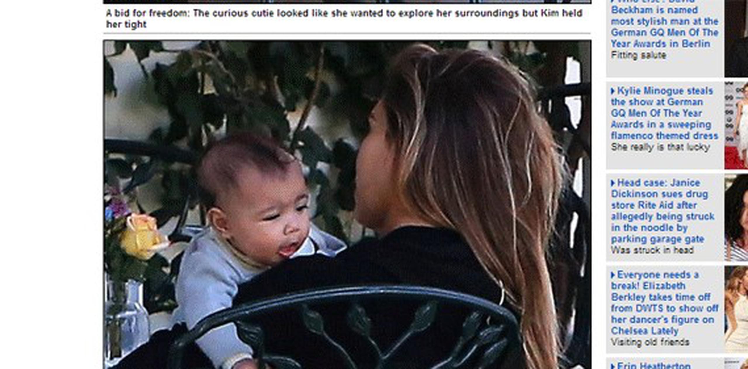 Kim Kardashian saca a su bebé a pasear - Primera Hora